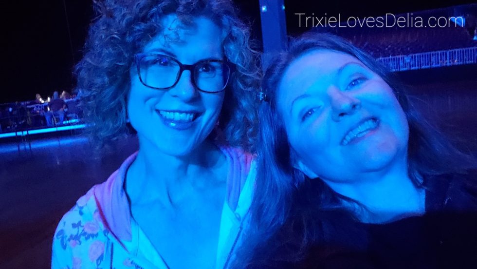 Special Night Trixie Loves Delia